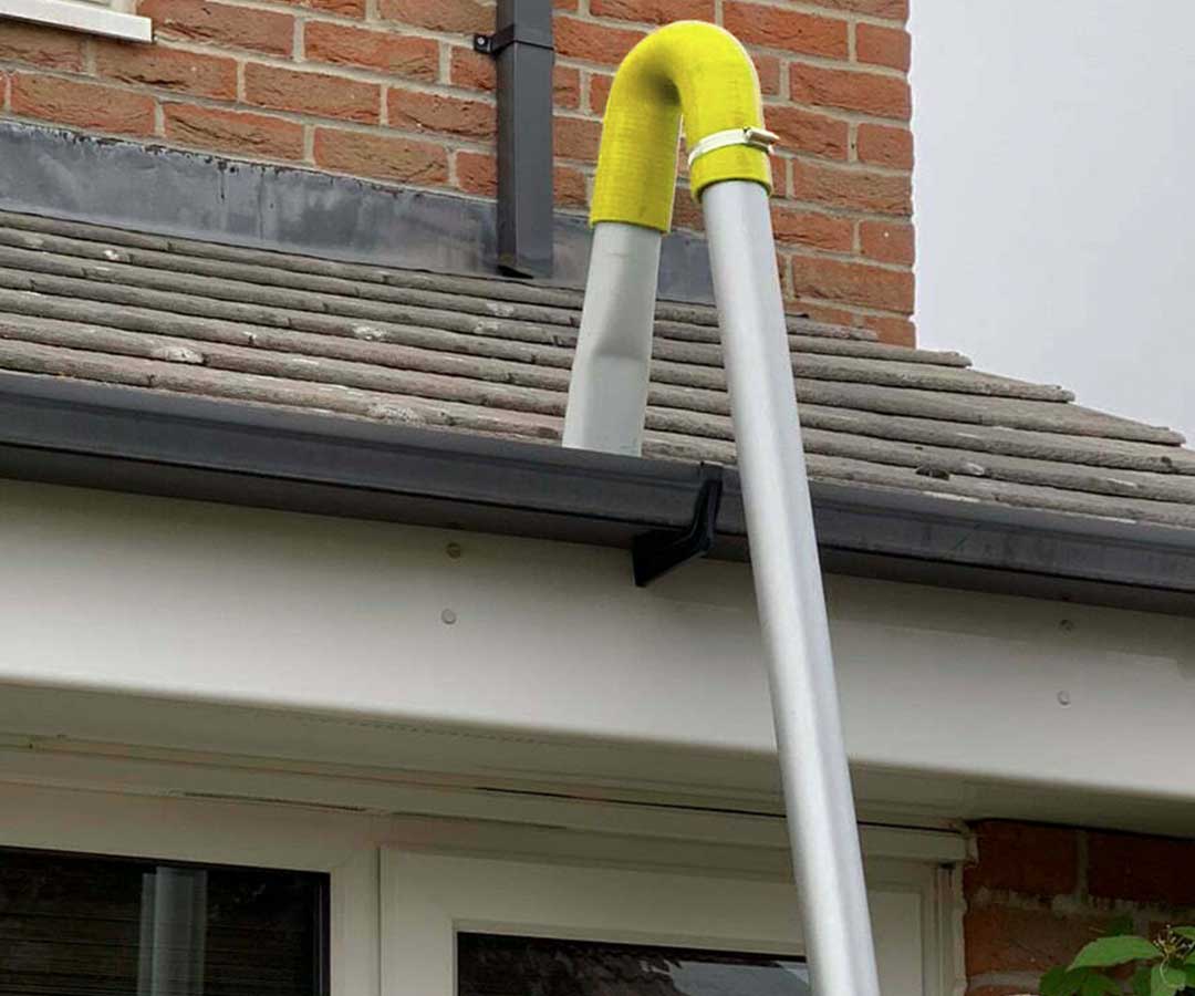 Commercial Gutter Cleaning Systems with Aluminum Clamping Poles – EquipMaxx